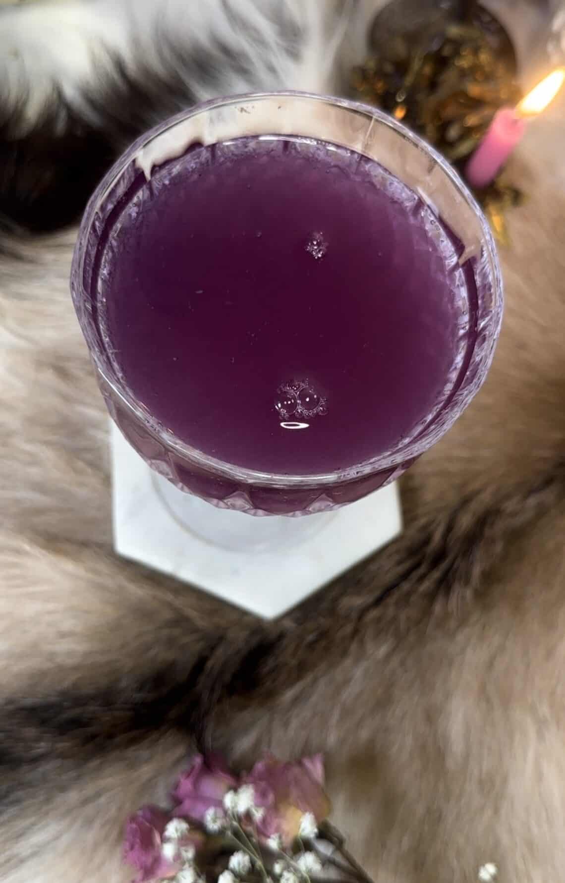 Glamour Potion: A Butterfly Pea Cocktail and Mocktail for Venus ...
