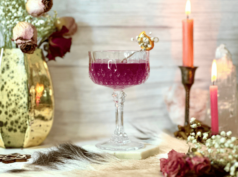 Glamour Potion: A Butterfly Pea Cocktail and Mocktail for Venus ...