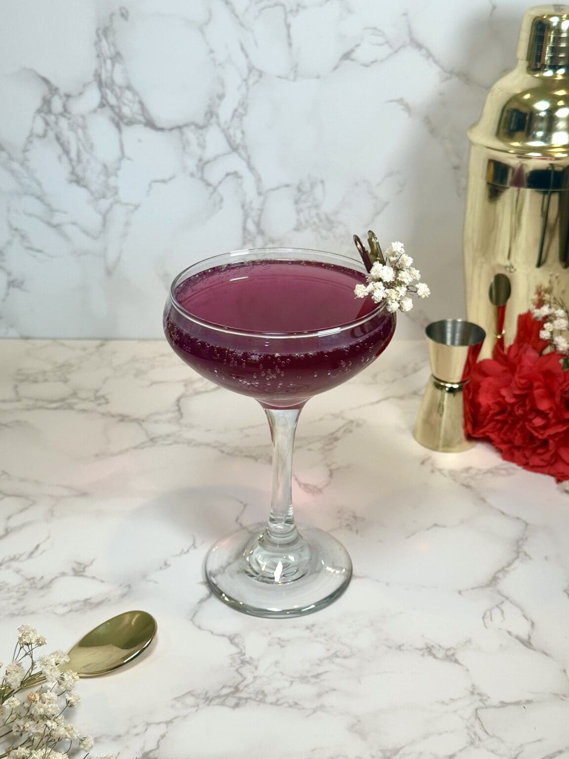 Glamour Cocktail & Magic Mocktail: A Venus-inspired butterfly pea ...