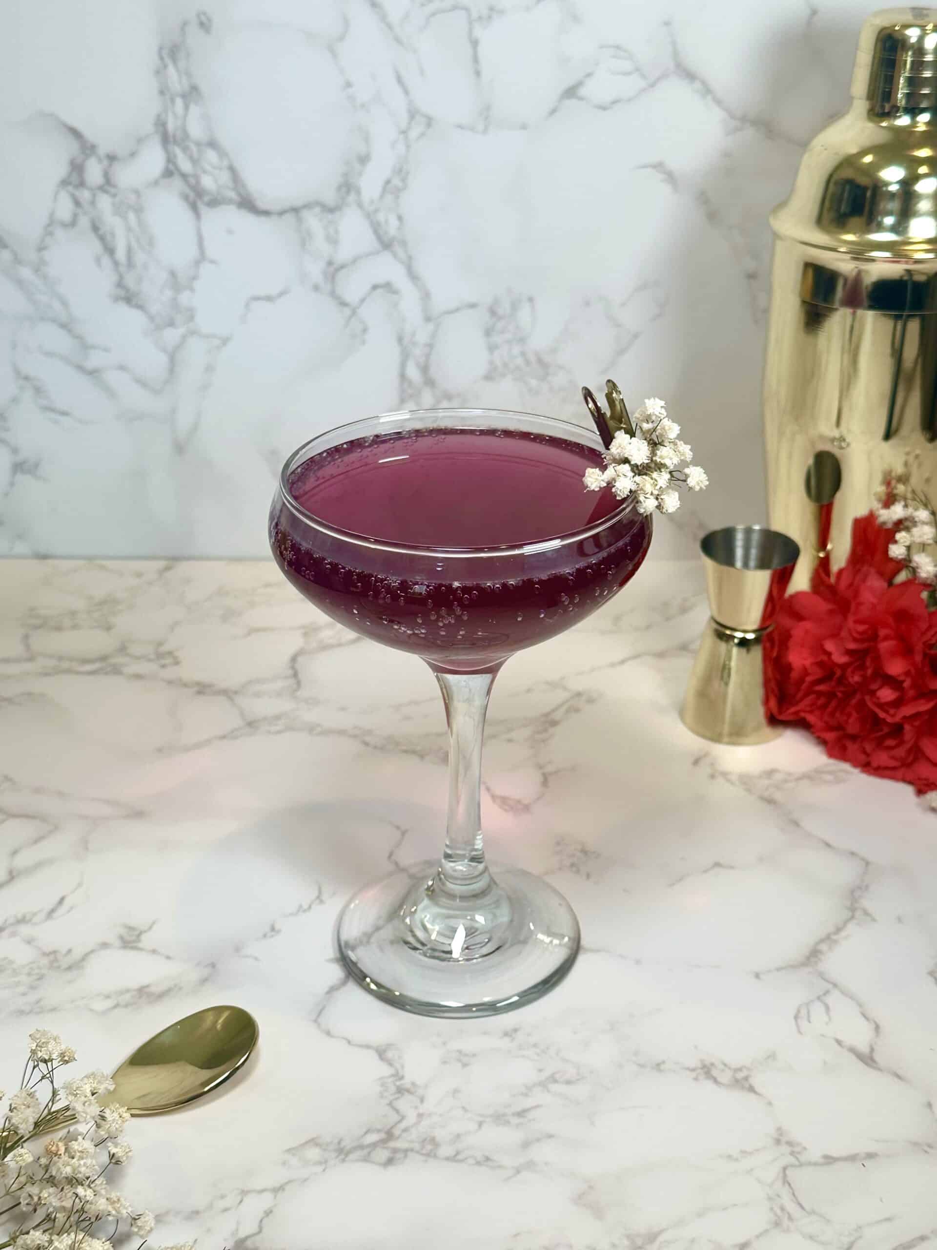 Glamour Potion: A Butterfly Pea Cocktail and Mocktail for Venus ...